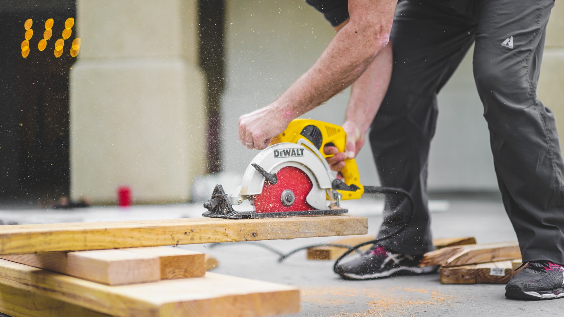10 Things Every Handyman Needs to Know How to Do - PMCAOnline