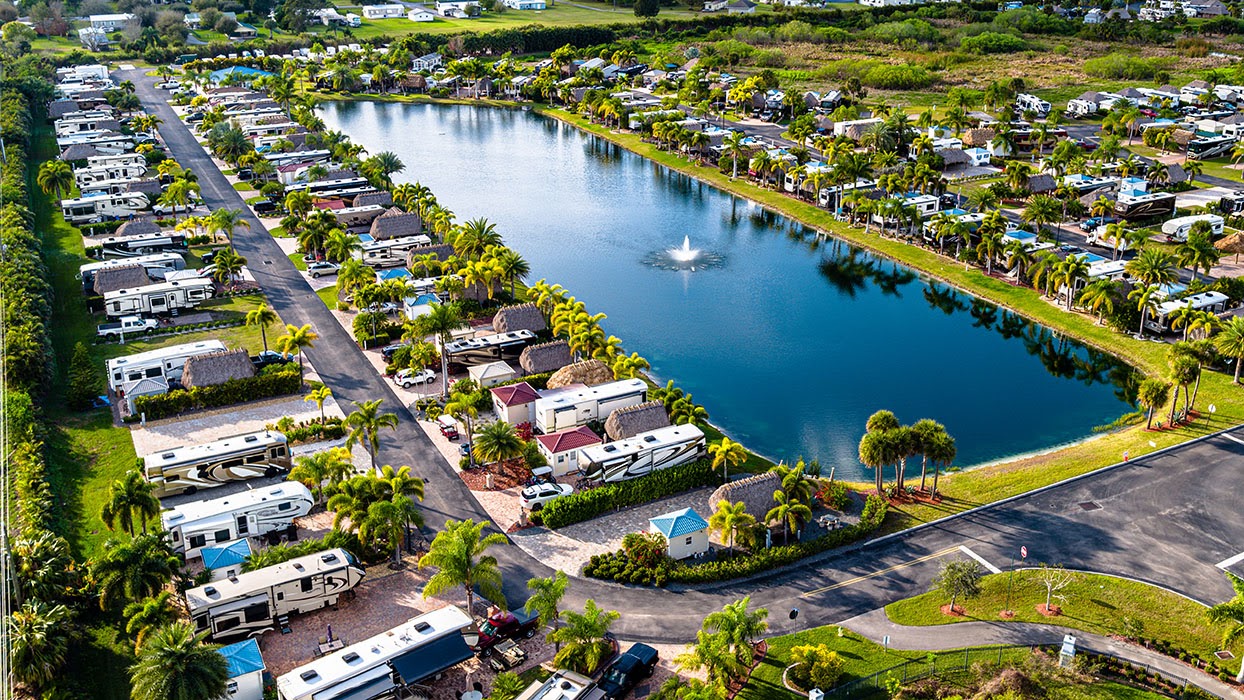 11 Reasons why Traveling in an RV is so Popular - PMCAOnline