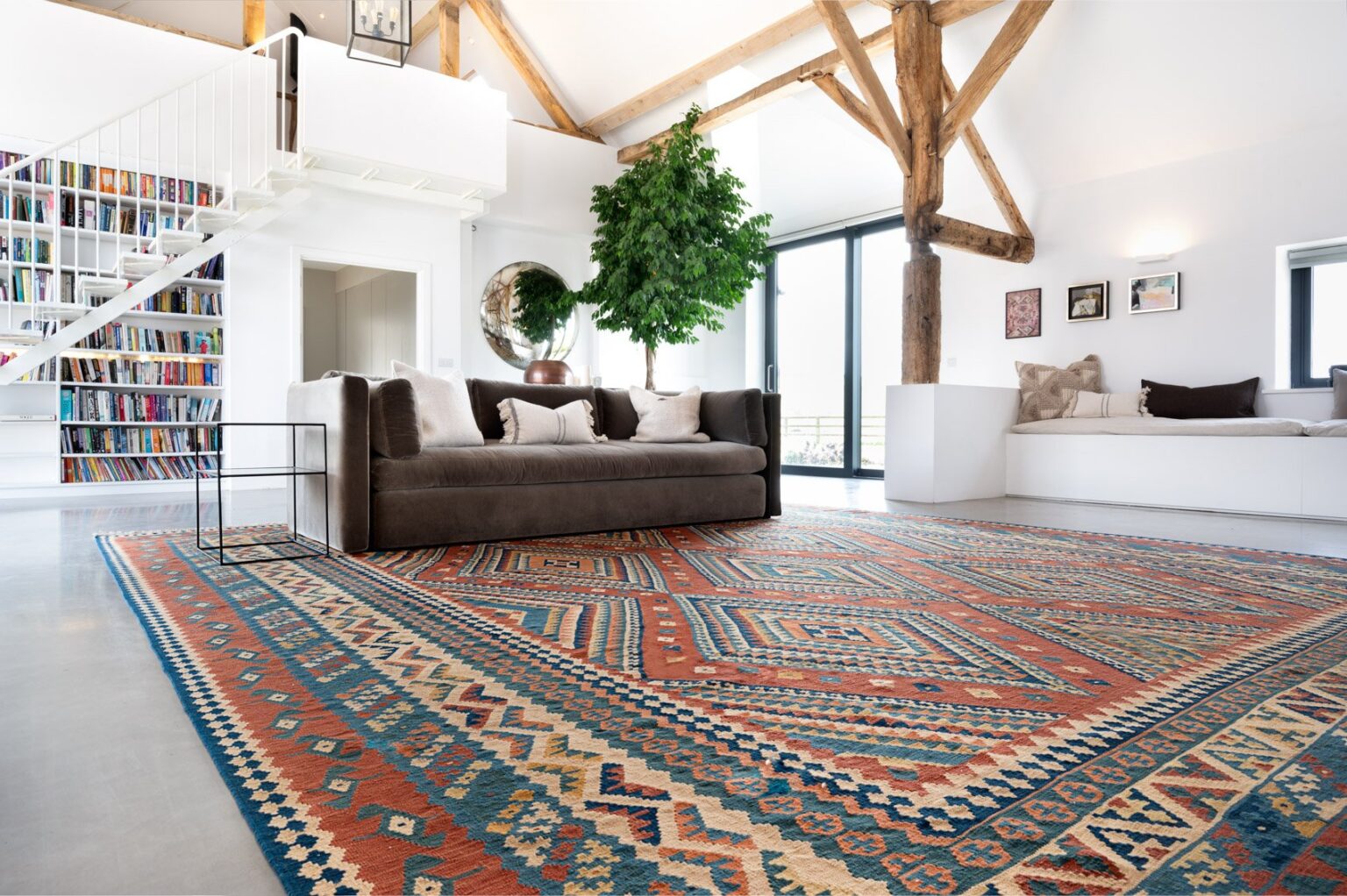 7 Tips For Decorating Your Living Room With Persian Rugs - PMCAOnline