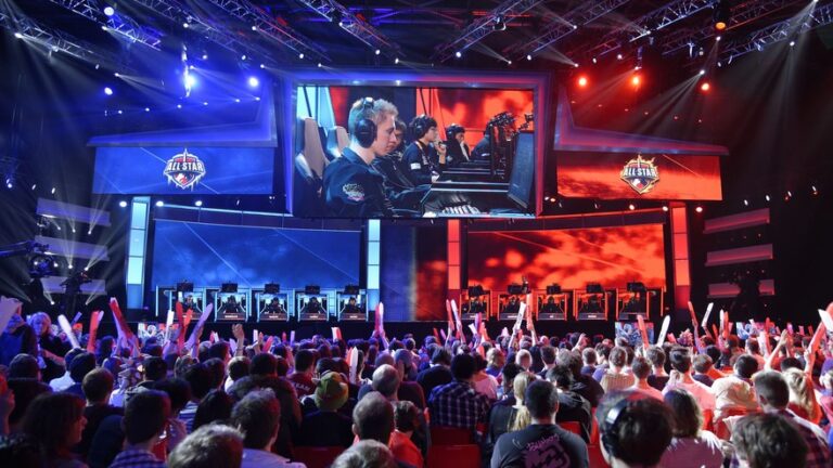 Why You Should Host an Esports Party for You Next Big Gathering ...