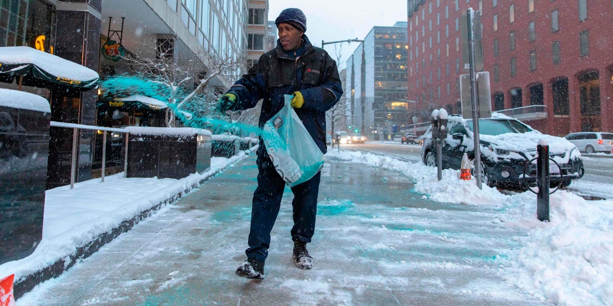 Dos And Don'ts Of Using Ice Melting Products - PMCAOnline