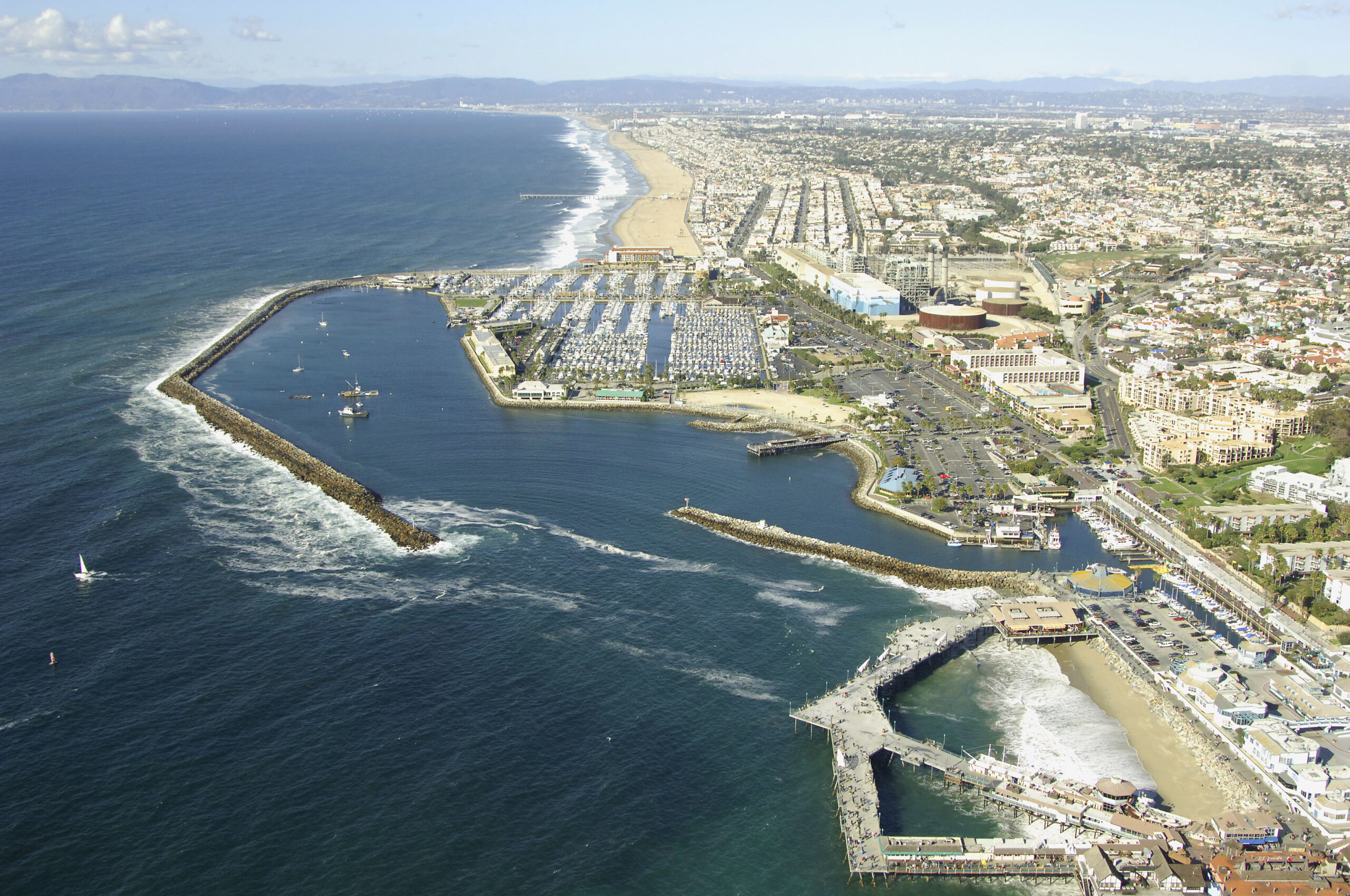 Redondo Beach In the West of Los Angeles - PMCAOnline