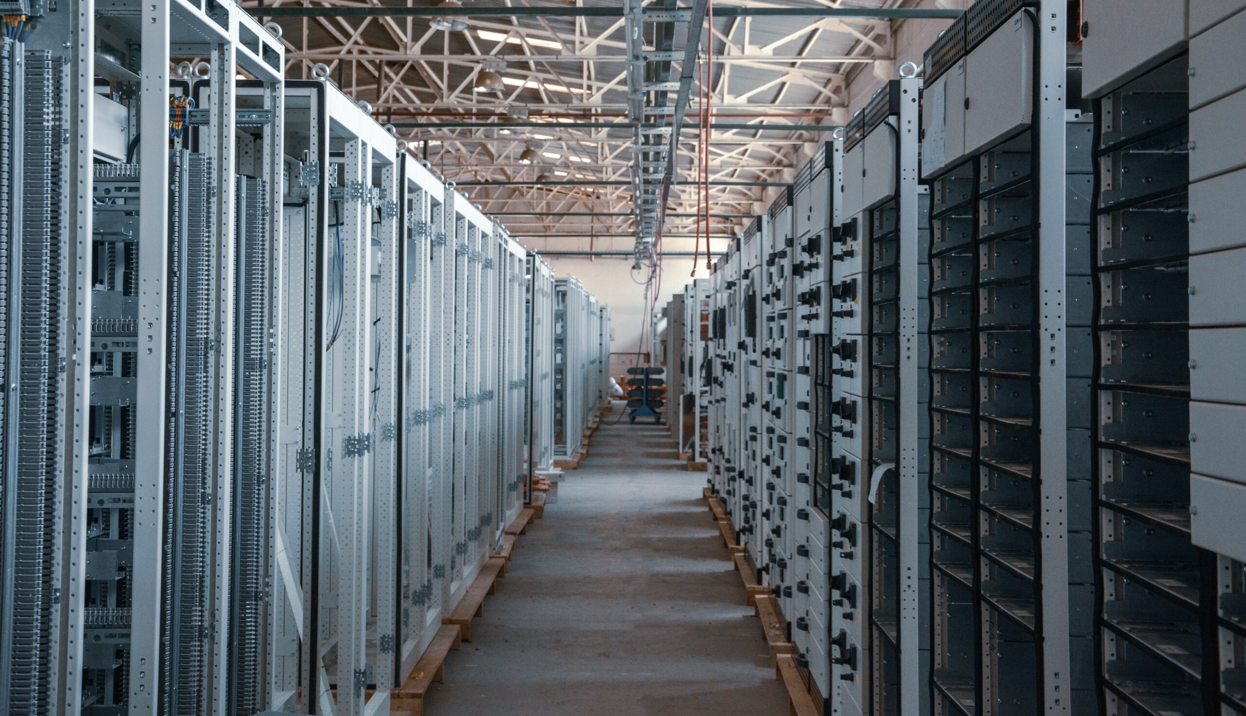 How to Handle Safe Transfer of Server Equipment? - PMCAOnline