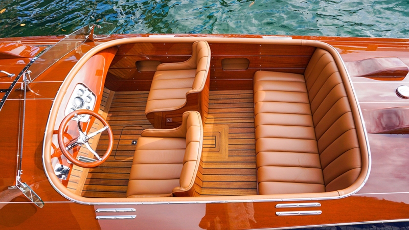Classic Boats: 6 Tips For Buying And Owning - PMCAOnline