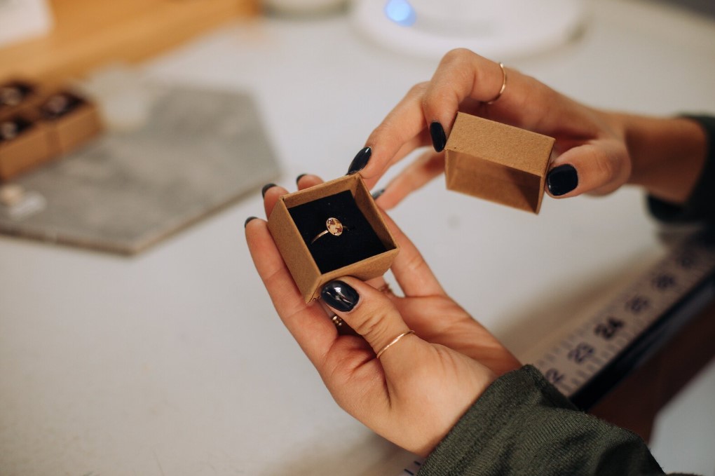 A Treasure to Last ─ Exploring the World of Keepsake Jewelry - PMCAOnline