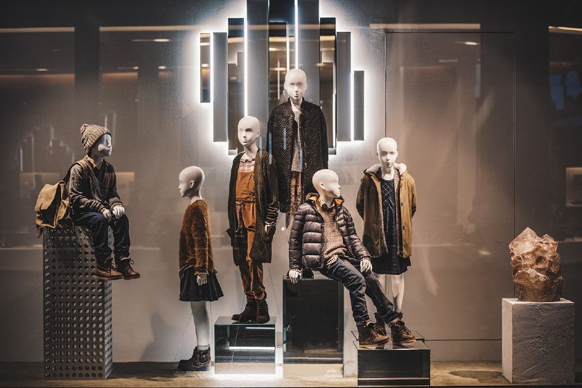 11 Tips To Create Powerful Retail Displays For More Sales - PMCAOnline