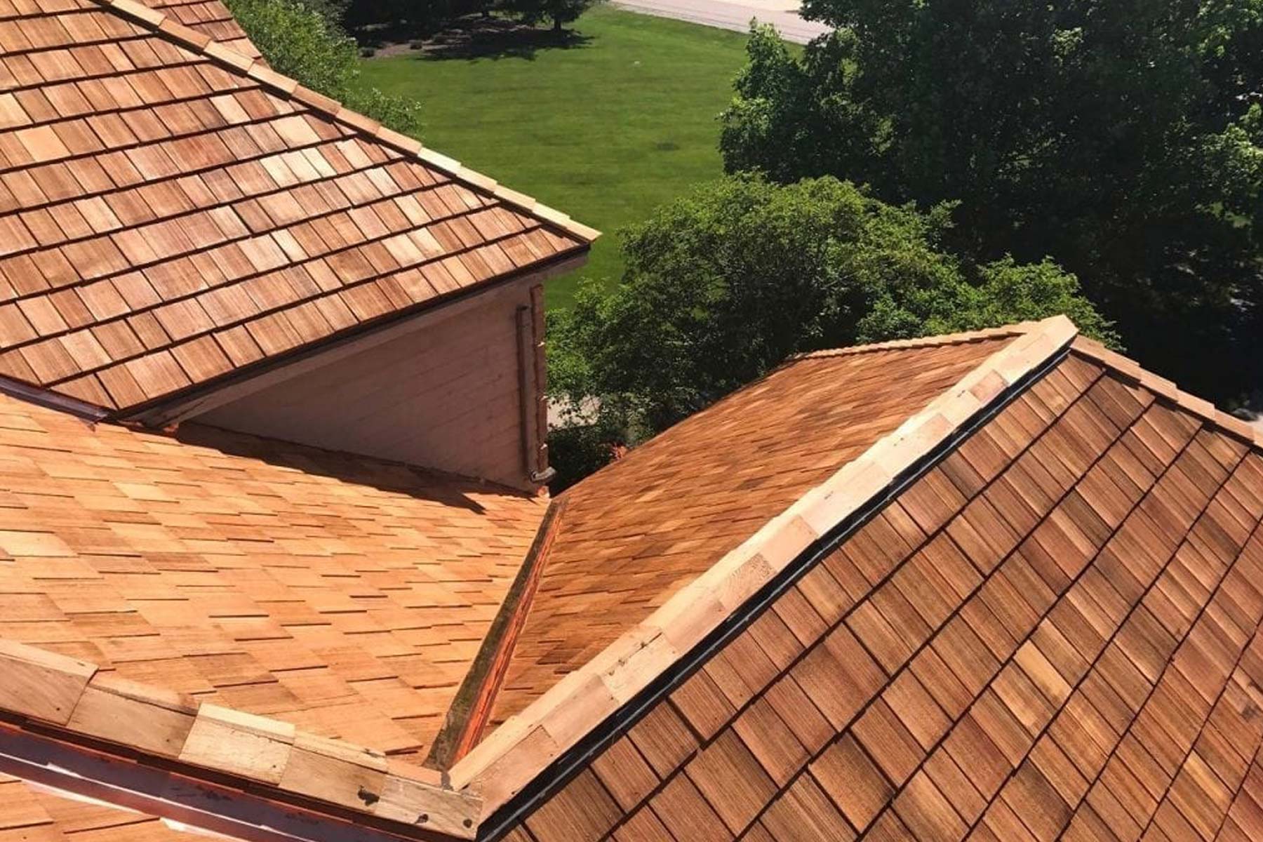 Understanding the 8 Different Types of Roof Tiles - PMCAOnline